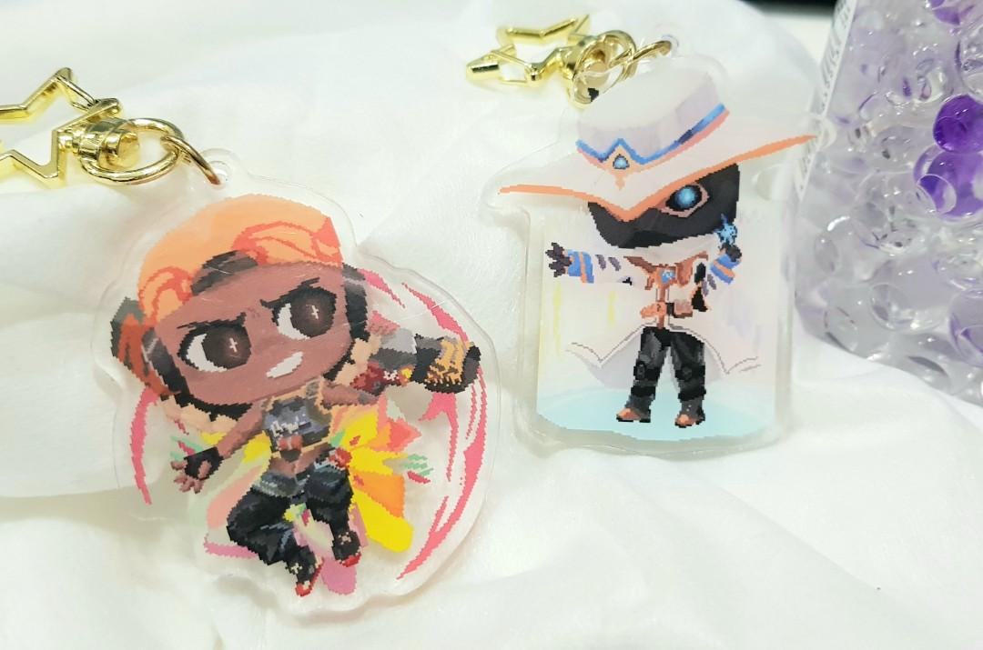 Valorant Keychains, Hobbies & Toys, Memorabilia & Collectibles, Fan ...