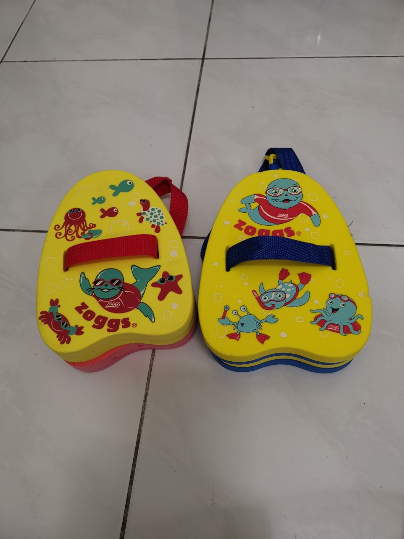 Zoggs back float, Babies & Kids, Babies & Kids Fashion on Carousell