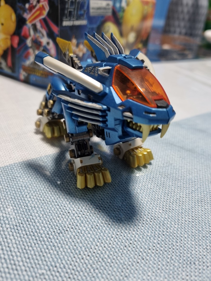 Zoids-D style, Hobbies & Toys, Toys & Games on Carousell