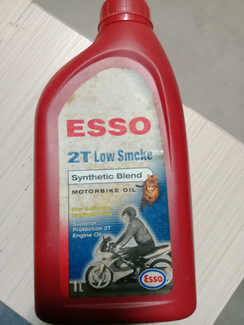 2t and 4t engine oil esso ipone elf castrol, Motorcycles, Motorcycle ...