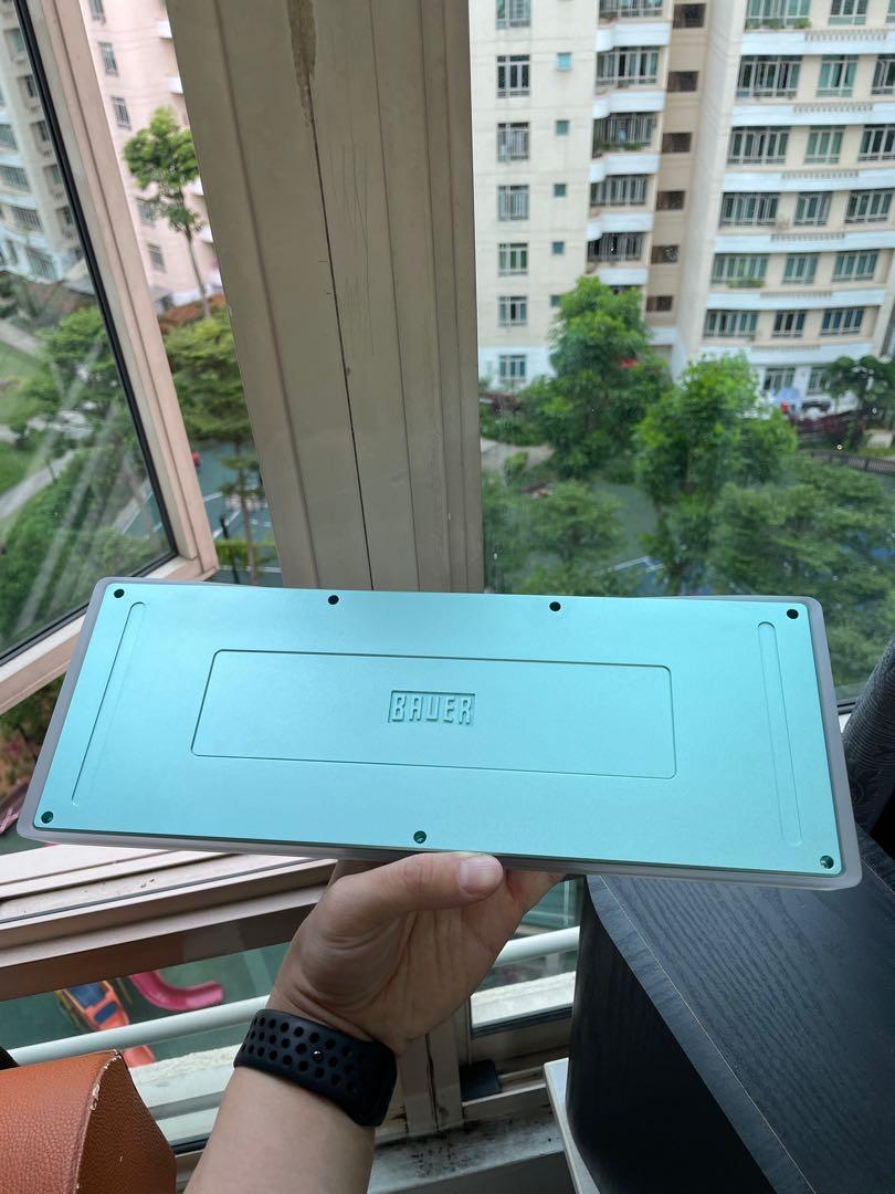 Bauer 2 polycarbonate Cyan 65% keyboard, Computers & Tech, Parts ...