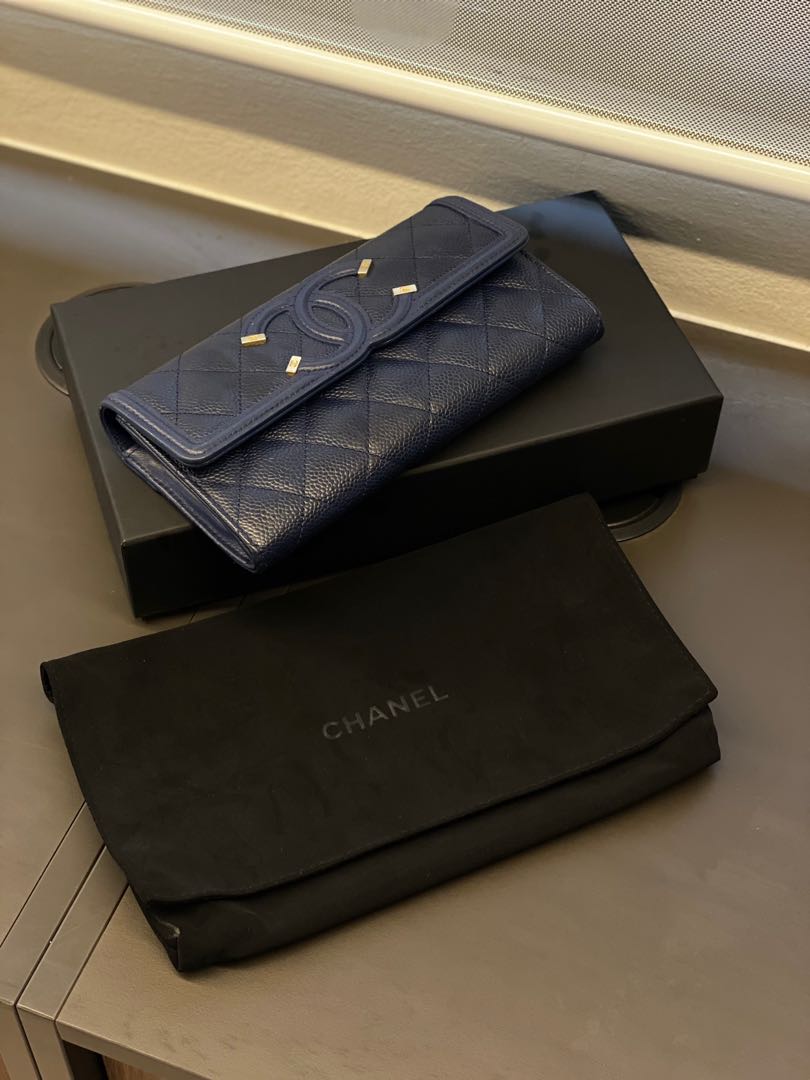 Chanel navy blue long wallet, Women's Fashion, Bags & Wallets, Wallets ...