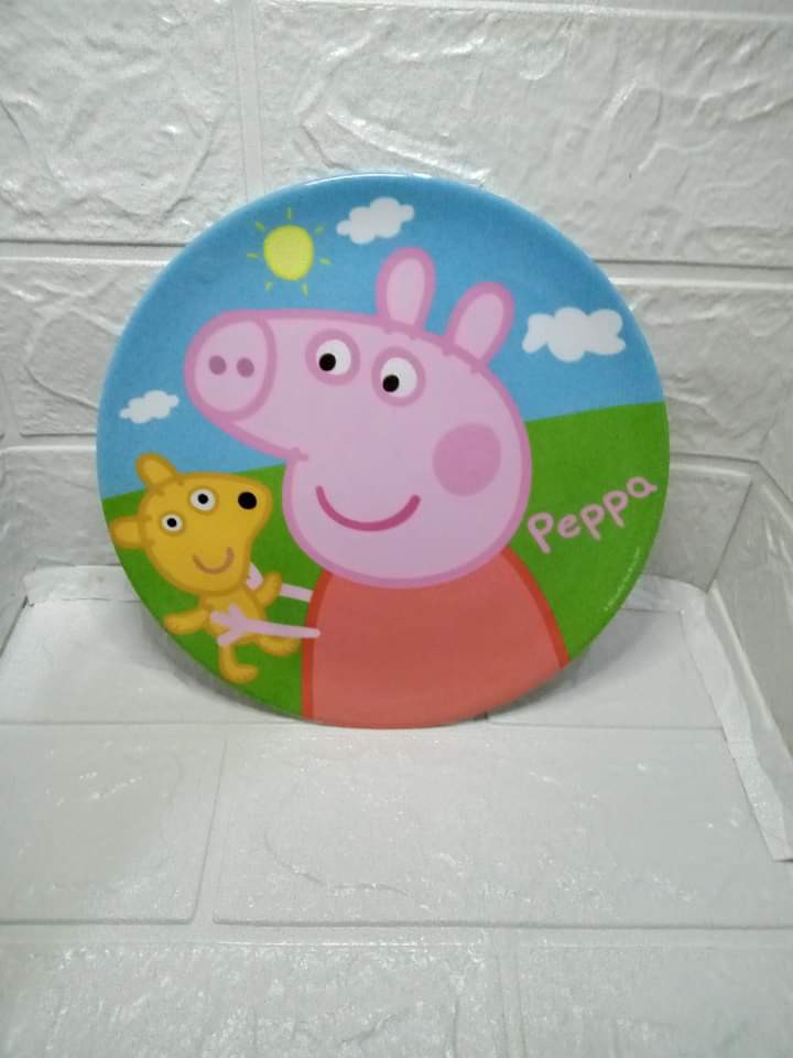 CHARACTER PLATES PEPPA PIG, Furniture & Home Living, Kitchenware ...