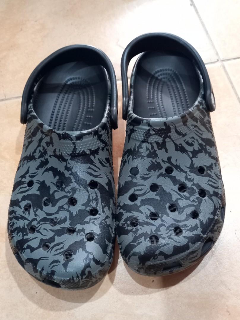 Crocs Orig., Men's Fashion, Footwear, Slippers & Slides on Carousell