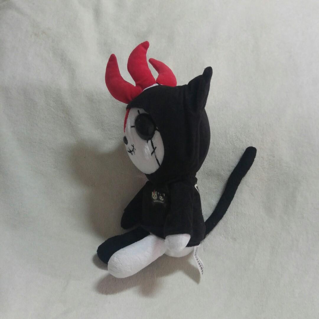 Authentic Taito Hangry & Angry Black Hoodie Red Punk Hair Plush Soft ...
