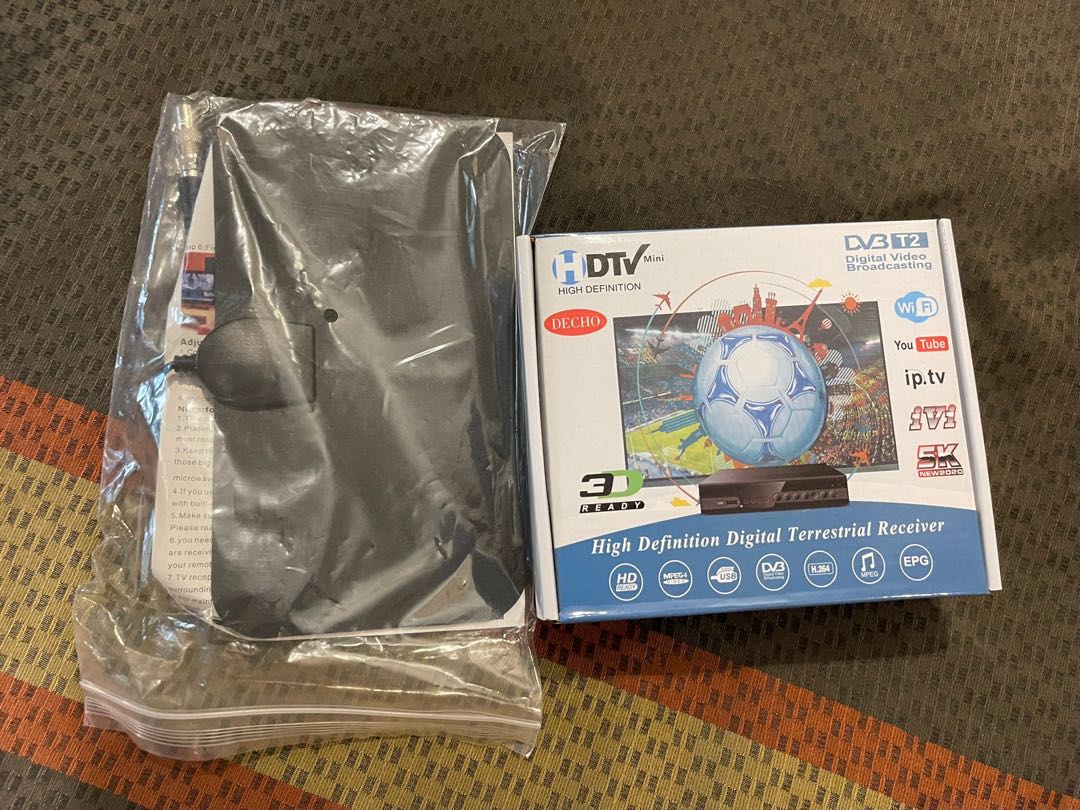 Digital TV box with indoor antenna, TV & Home Appliances, TV ...