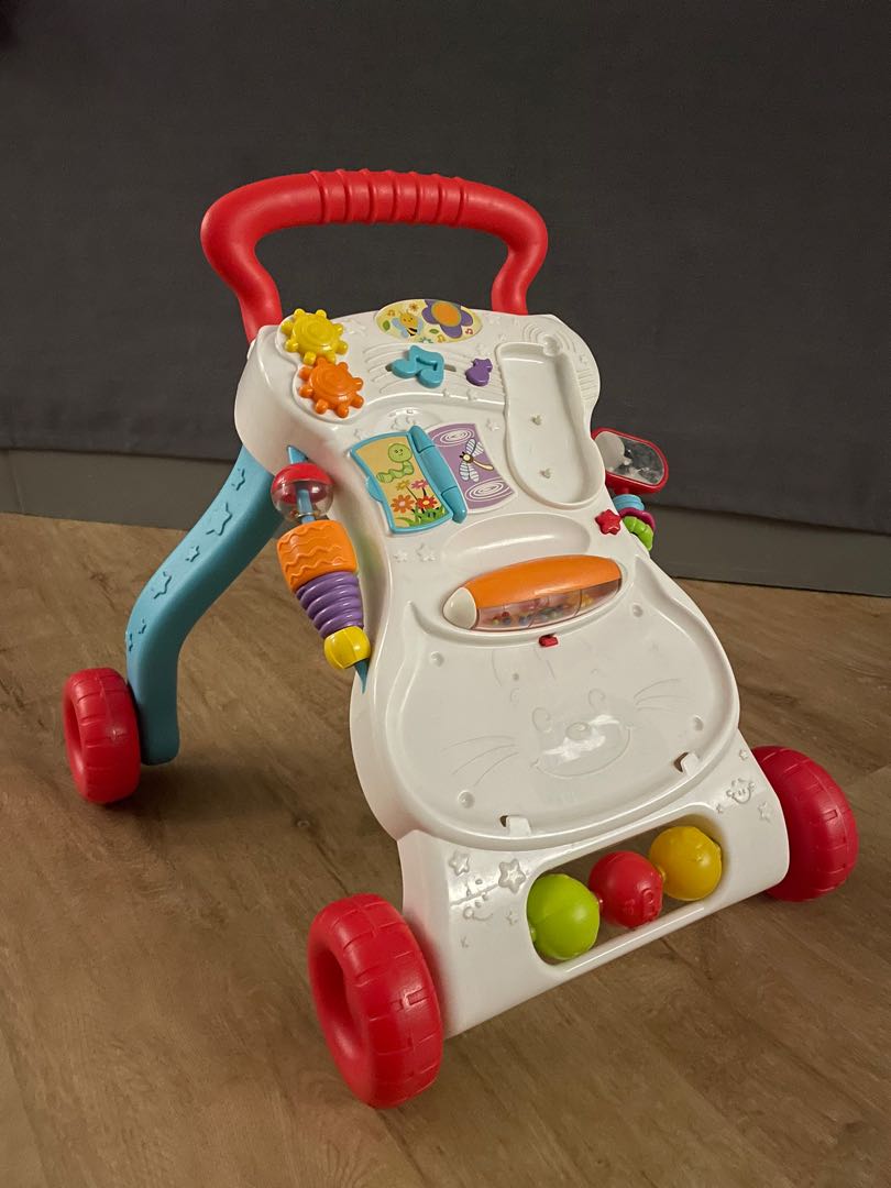FREE Baby Walker, Babies & Kids, Infant Playtime on Carousell