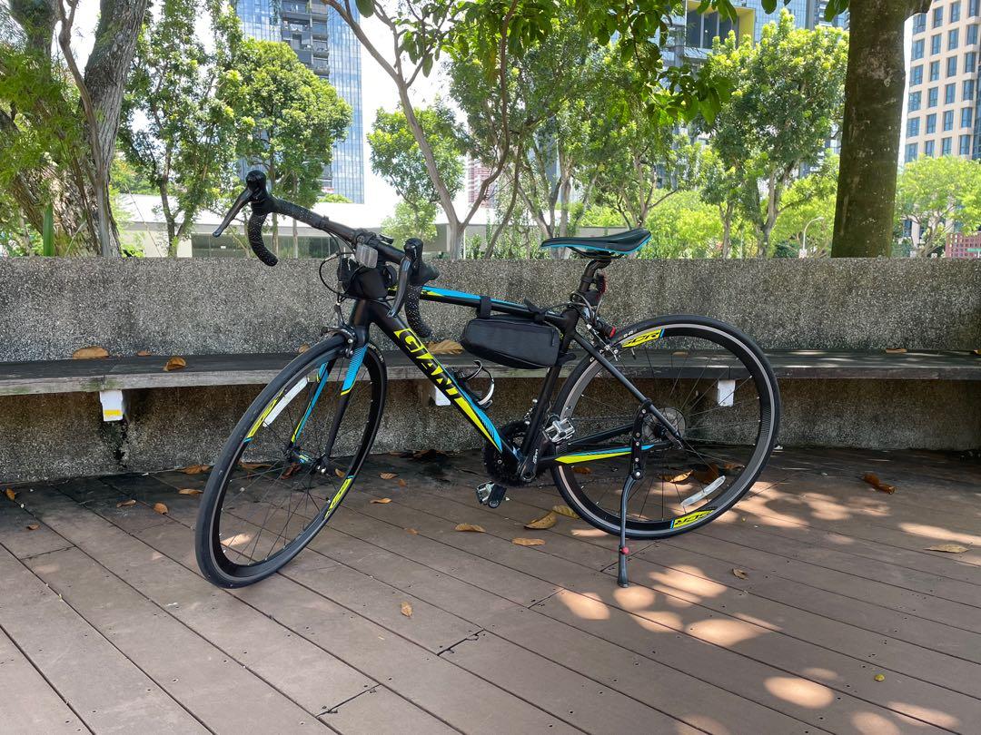 Giant SCR - Road Bike, Sports Equipment, Bicycles & Parts, Bicycles on ...
