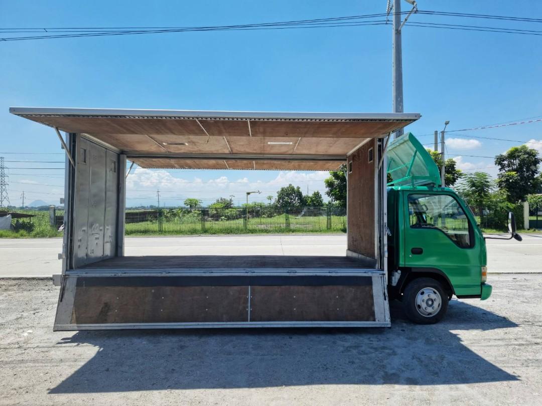 Isuzu elf wing van 15ft 2021 model, Special Vehicles, Heavy Vehicles on ...