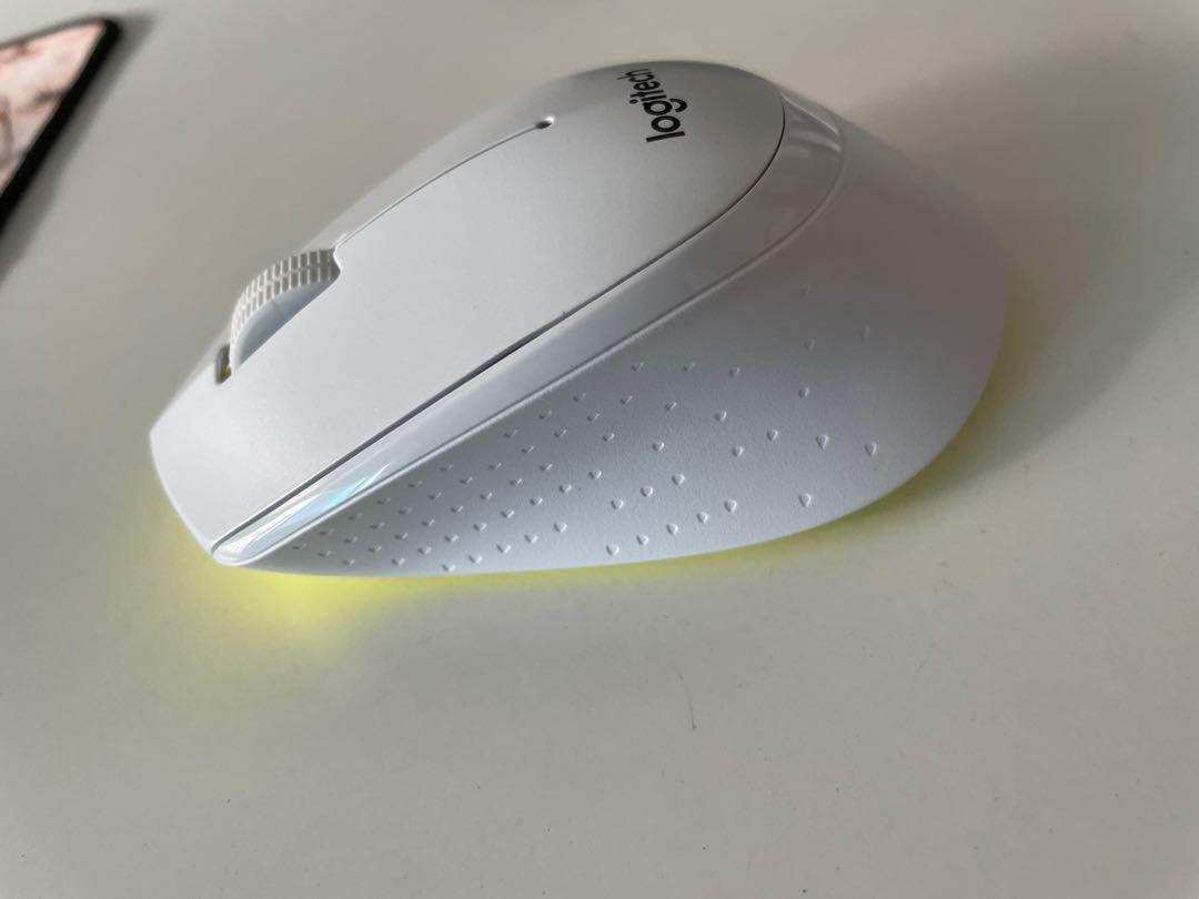 Logitech wireless silent mouse M330, Computers & Tech, Parts ...