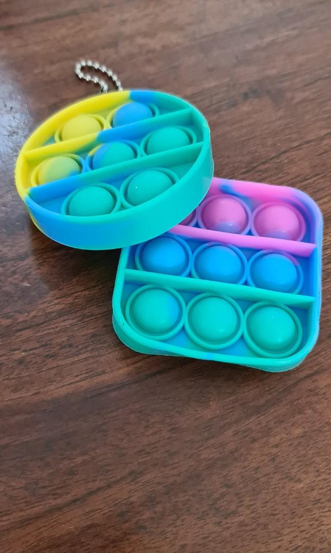 Mini pop-its, Hobbies & Toys, Toys & Games on Carousell