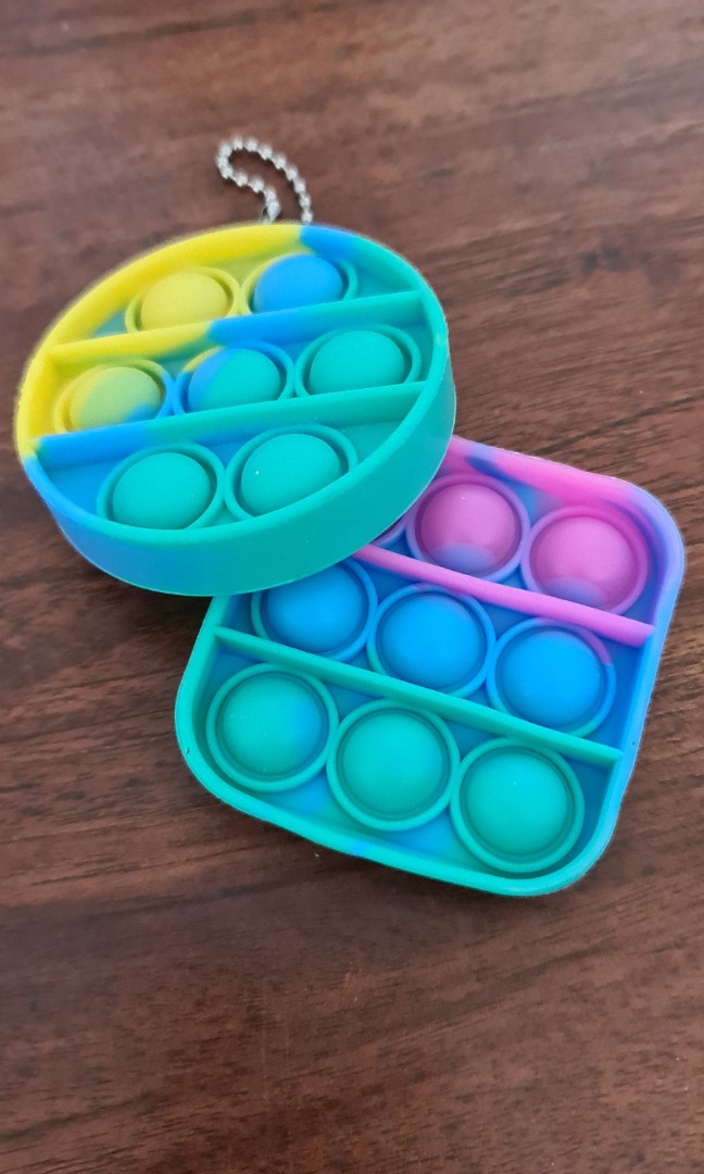 Mini pop-its, Hobbies & Toys, Toys & Games on Carousell