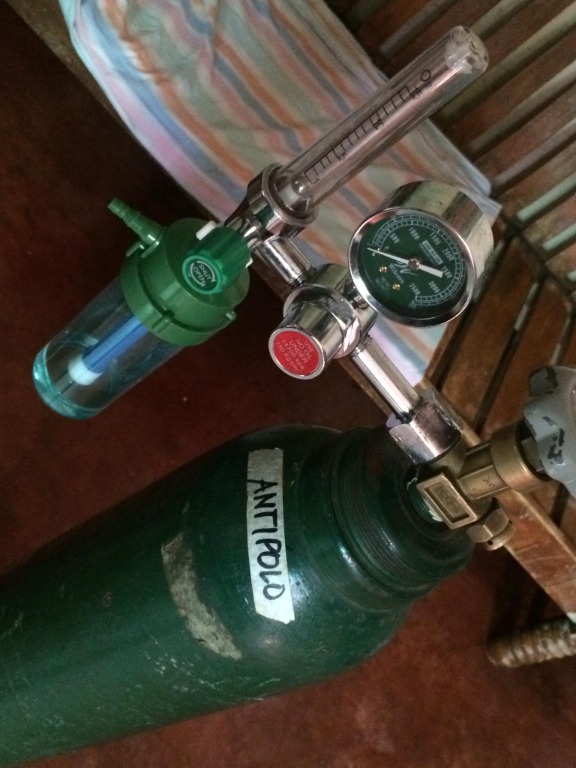 OXYGEN TANK, Health & Nutrition, Medical Supplies & Tools on Carousell