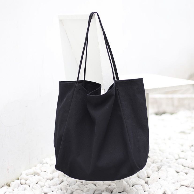 Plain black tote bag, Women's Fashion, Bags & Wallets, Tote Bags on ...