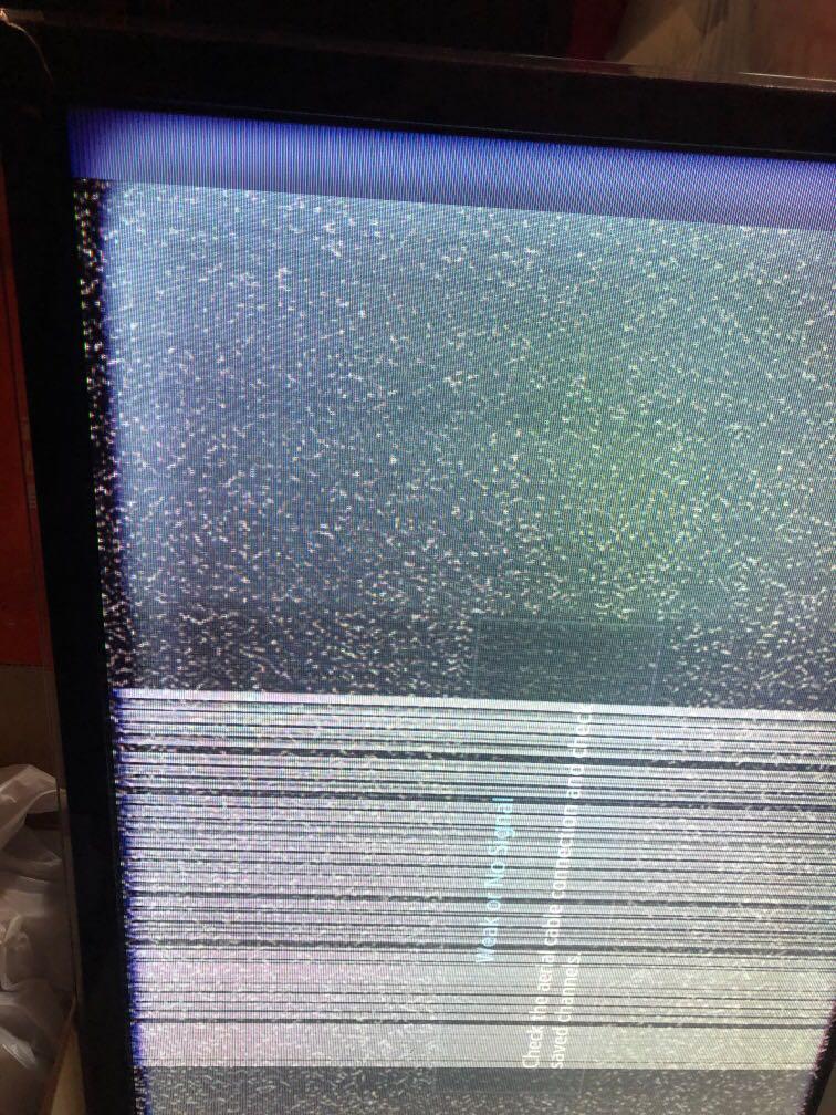 Samsung 32 screen issue, TV & Home Appliances, TV & Entertainment, TV ...