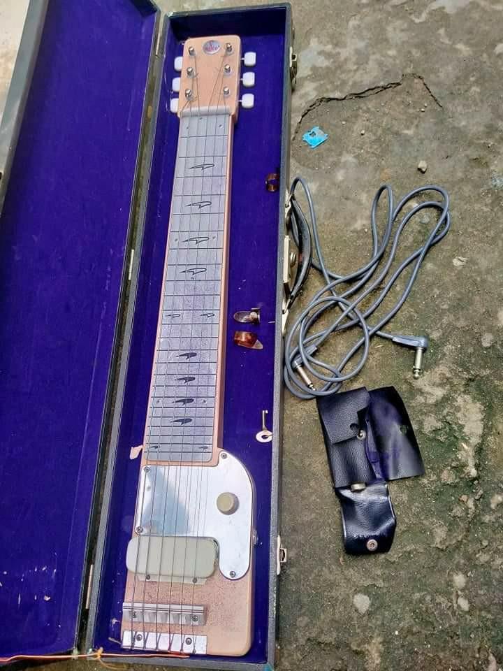 Teisco Lap steel.guitar, Hobbies & Toys, Music & Media, Musical ...