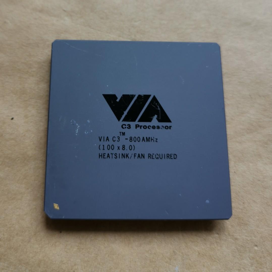 懷舊物品 VIA C3 800Mhz cpu, 電腦＆科技, 桌上電腦 - Carousell