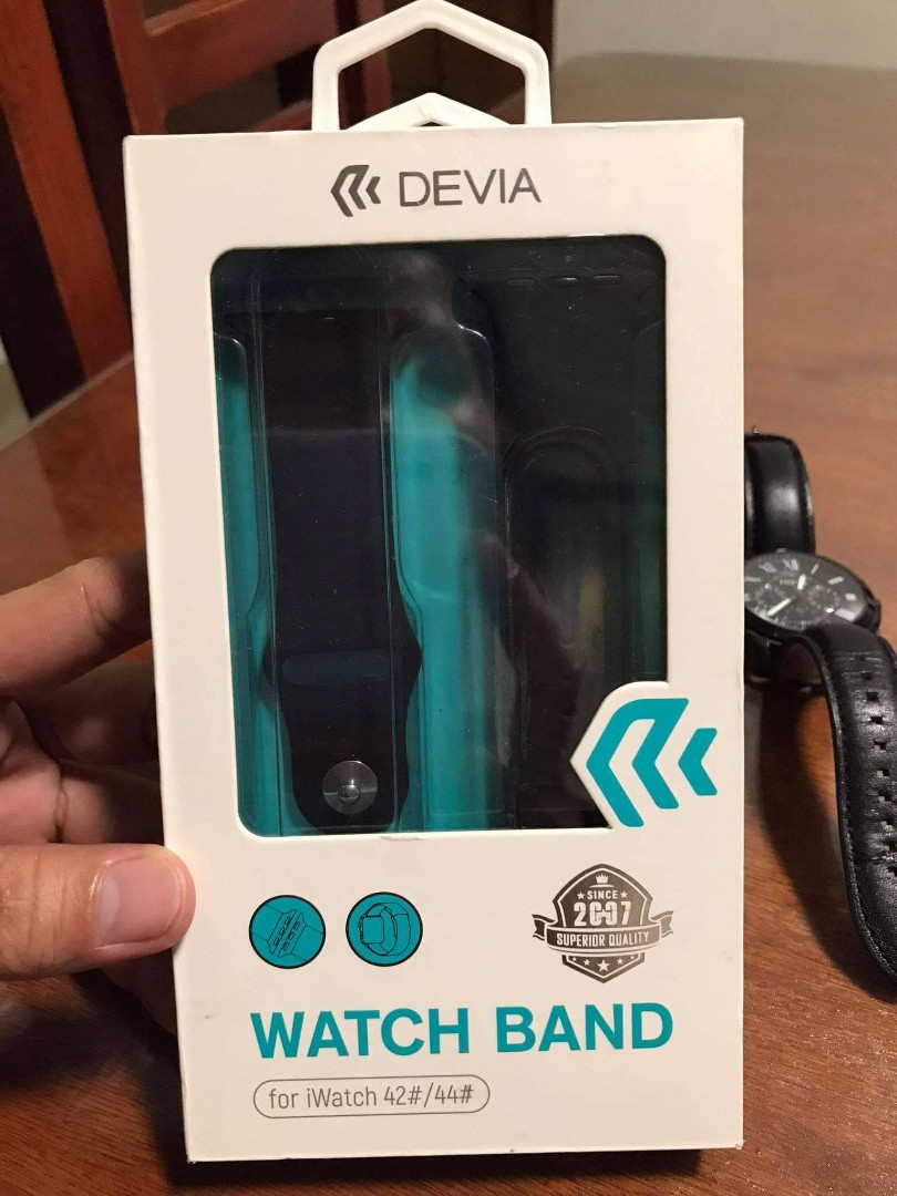 DEVIA APPLE WATCH BAND #42-44, Women's Fashion, Watches & Accessories ...