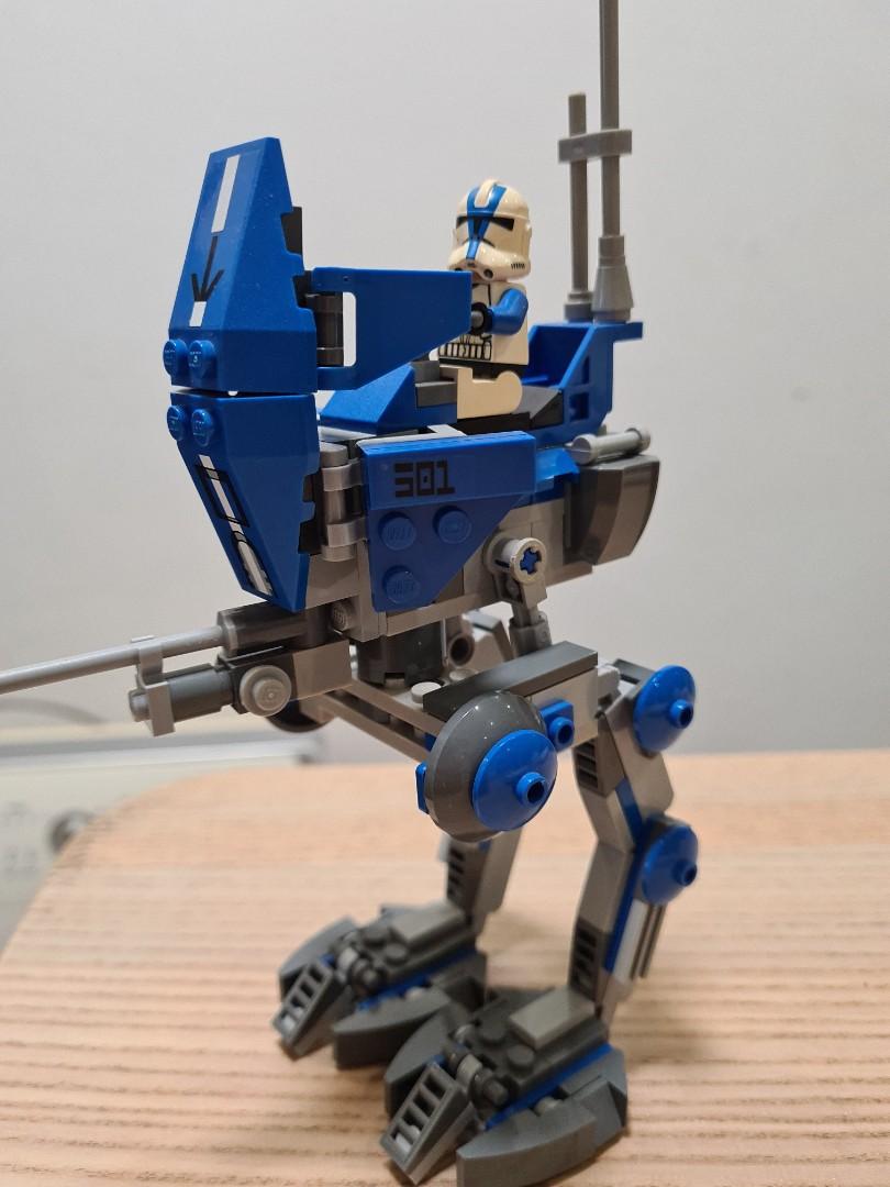 LEGO STAR WARS 501 Clone Trooper Minifig & Walker, Hobbies & Toys, Toys ...