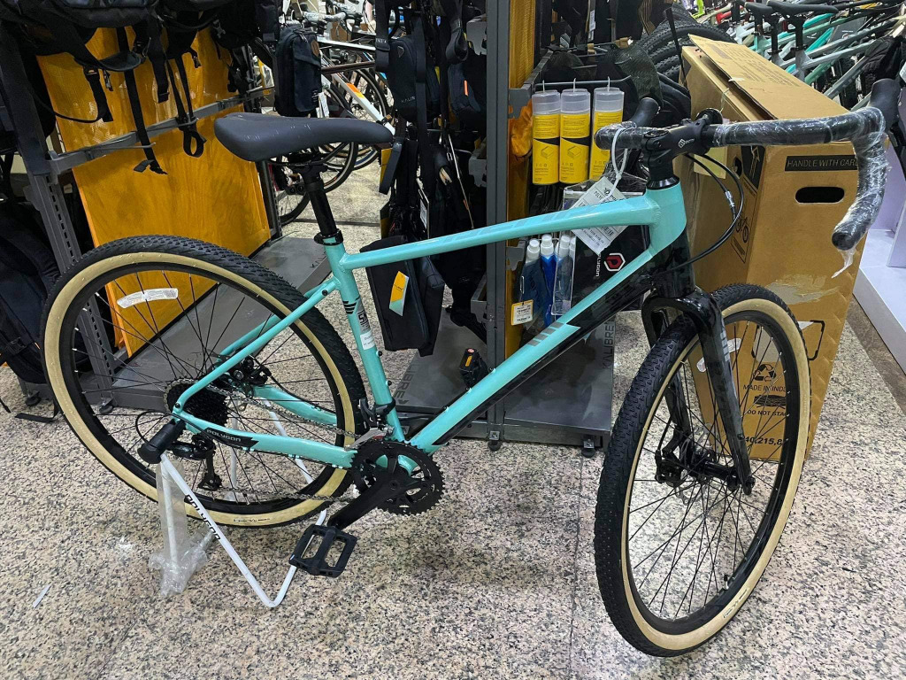 Polygon Bend R2 Gravel Bike, Sports Equipment, Bicycles & Parts ...