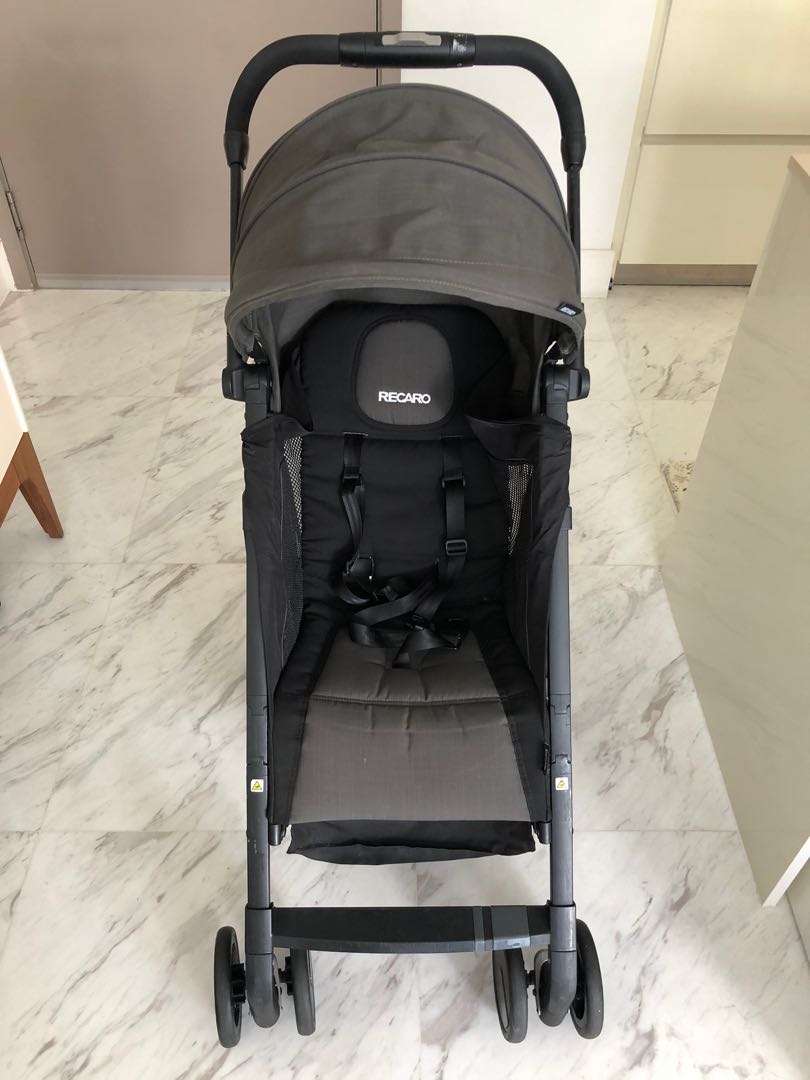 Recaro baby stroller, Babies & Kids, Going Out, Strollers on Carousell