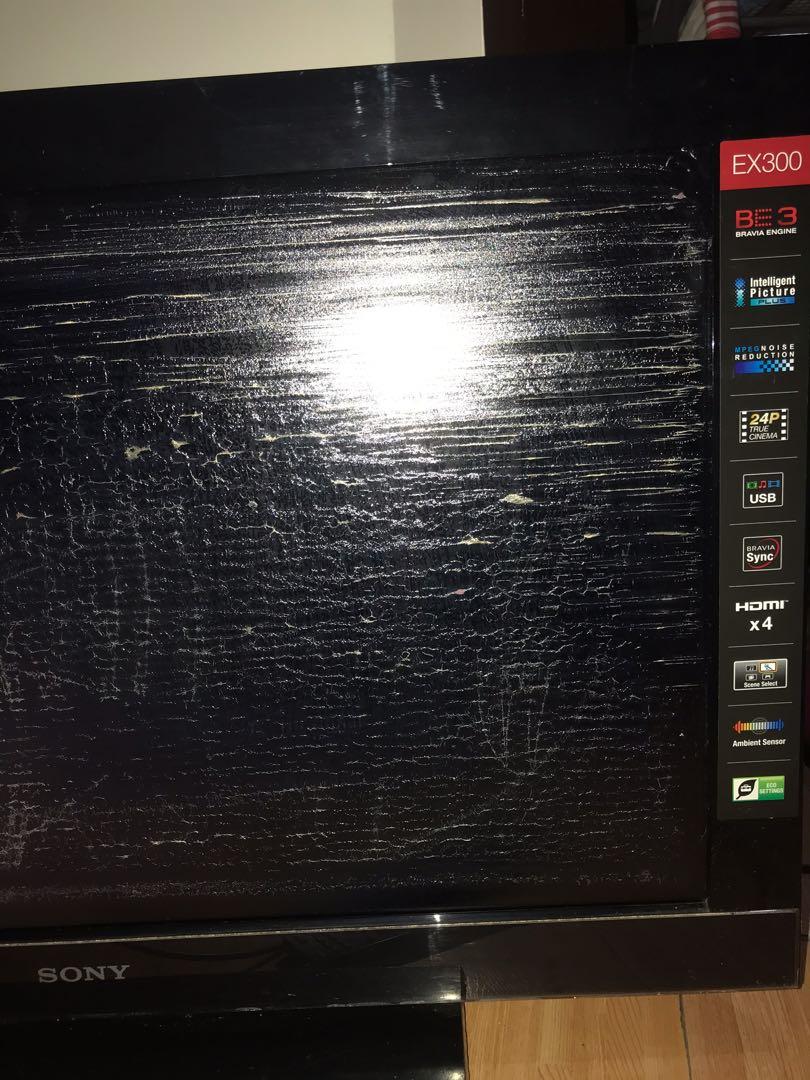 Sony Bravia LCD Colour TV 32 Inches (DEFECTIVE LCD AND PANEL), TV ...