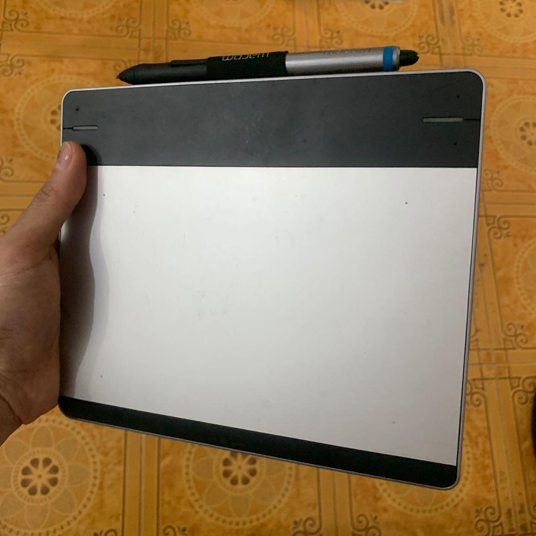 Wacom Intuos Pen Tablet (CTH-480), Computers & Tech, Laptops ...