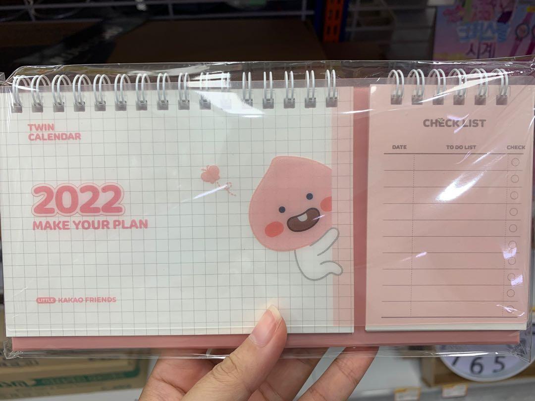 2022 Kakao Friends Little Apeach Twin Calendar 2022 Kakao 雙面座枱月曆, 興趣及遊戲 ...