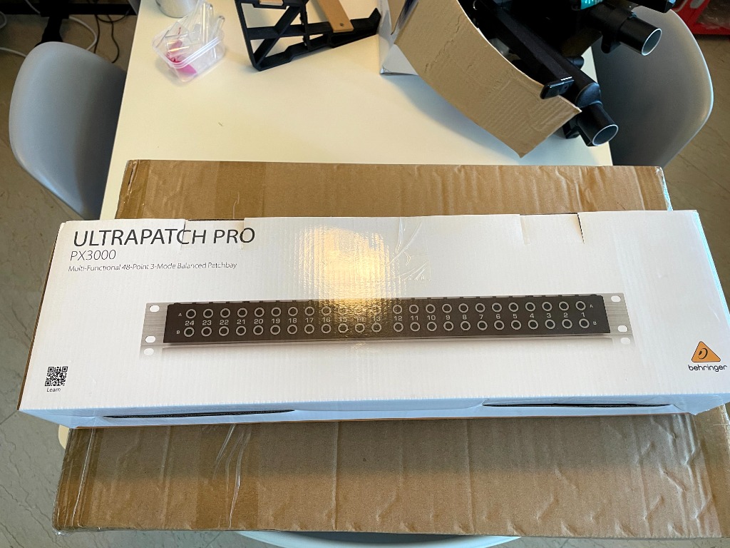 Behringer PX3000 Ultrapatch Pro, Hobbies & Toys, Music & Media, Musical ...