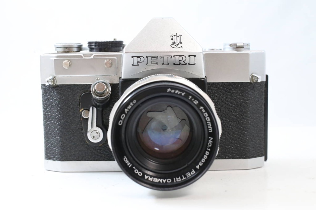 [BMC] Petri VI + C.C Auto 55mm F2 Silver 35mm Film SLR Bundle (used ...