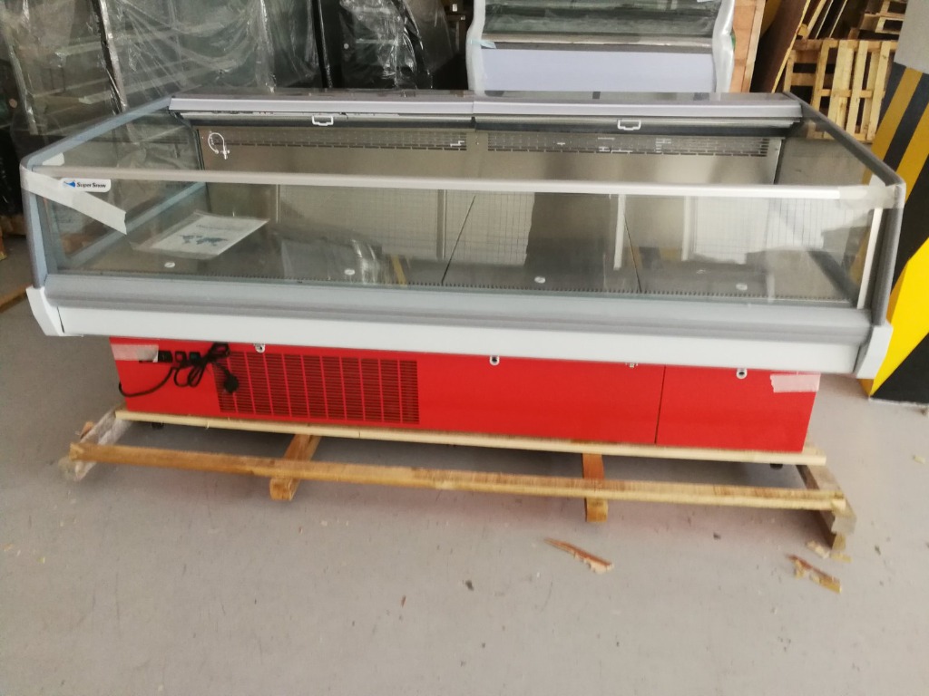 COMMERCIAL 2 METERS OPEN TYPE MET DISPLAY CHILLER, Commercial ...