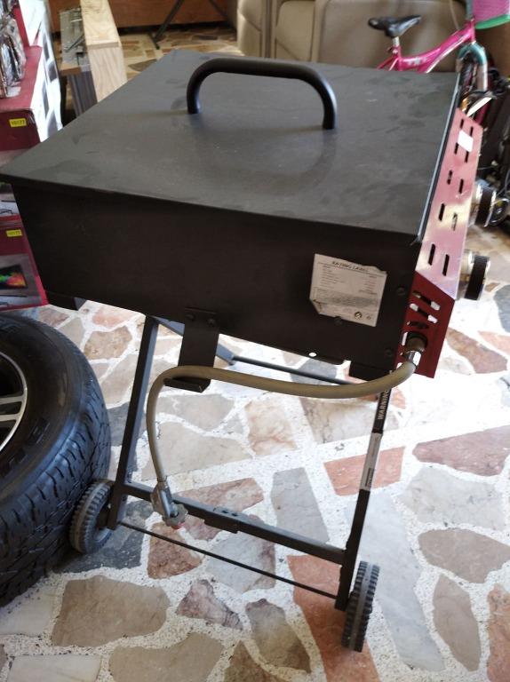 Coolabah Outdoor 2 Burner Gas BBQ with Trolley, TV & Home Appliances ...