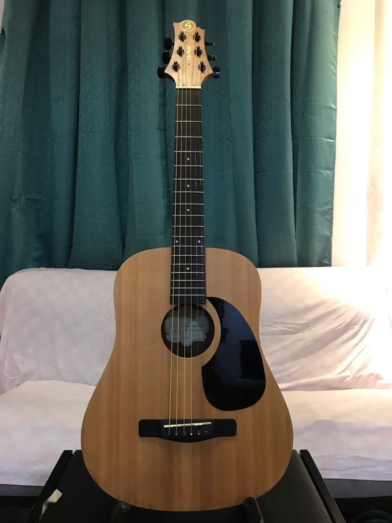 Greg Bennett Baby Acoustic Guitar, Hobbies & Toys, Music & Media ...