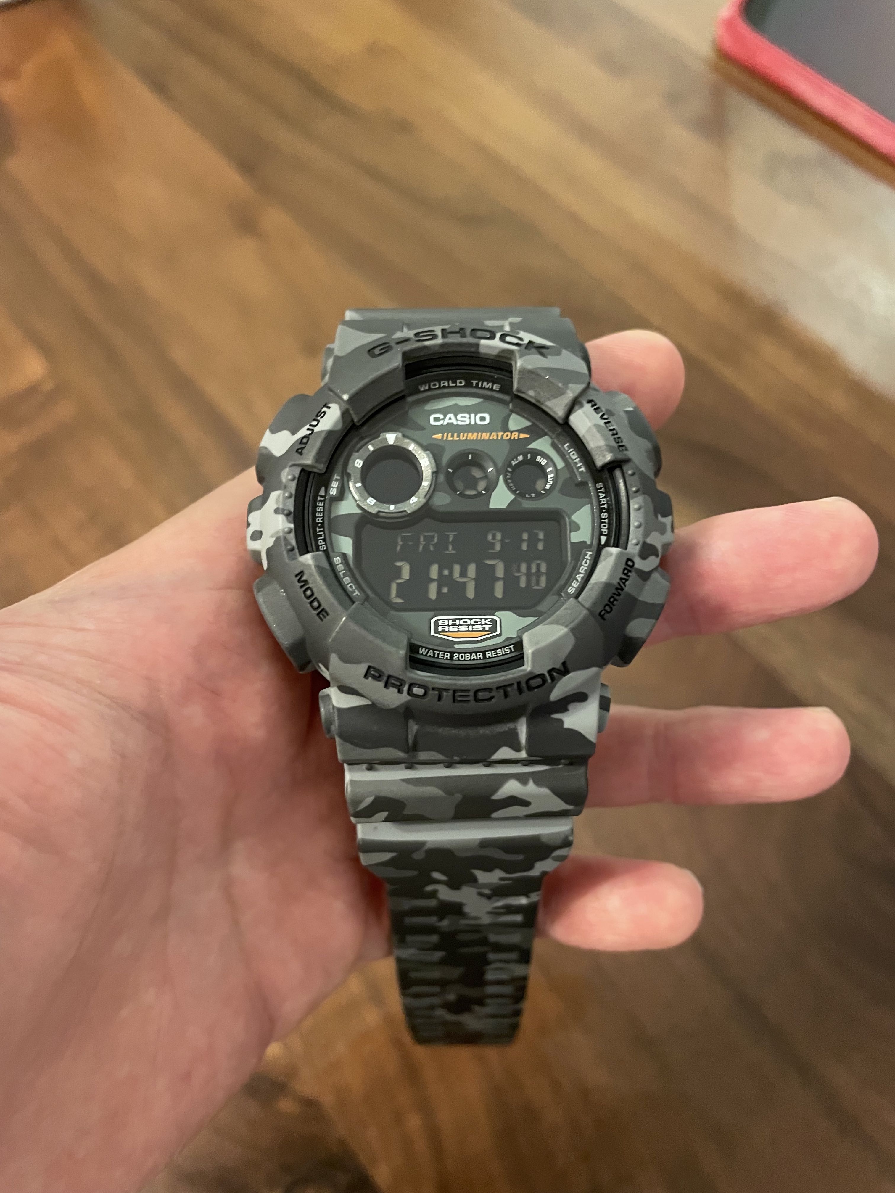 Casio G-Shock GD-120CM-8 Grey Camouflage, Men's Fashion, Watches ...