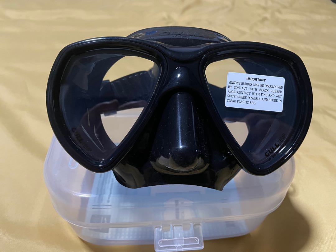 Gull Anelia Diving Mask brand new, black colour, Sports Equipment ...