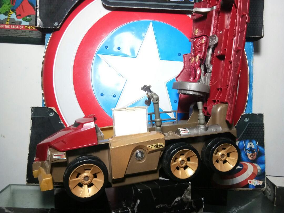 Hasbro 2010 Iron Man 2 Rolling Battle Headquarters Vehicle Car, Hobbies ...