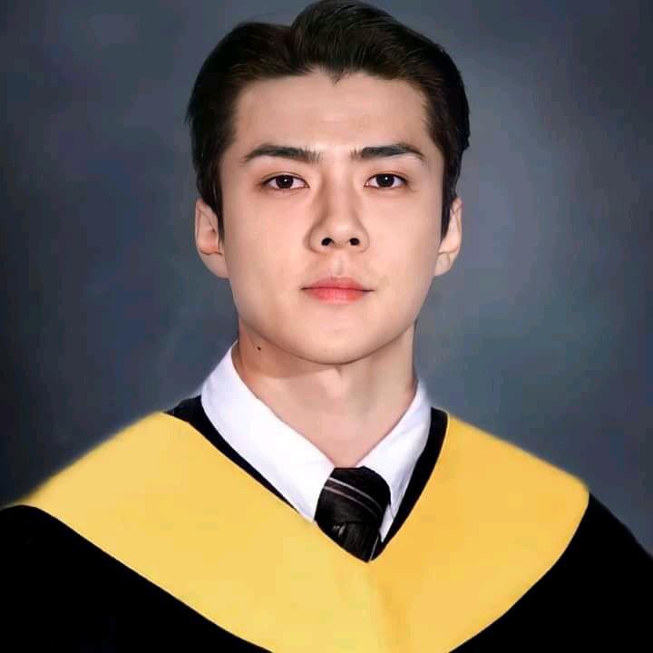 KPOP IDOLS UNIVERSITY GRADUATE EDIT PICTURES, Hobbies & Toys ...
