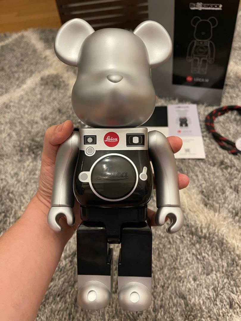 (Ready Stock) Bearbrick Leica 400% & 100%, Hobbies & Toys, Toys & Games ...