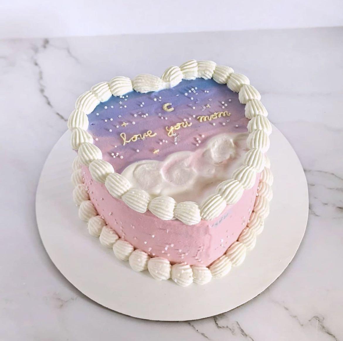 Sunset Korean minimalistic bento cakes (HALAL), Food & Drinks, Homemade ...