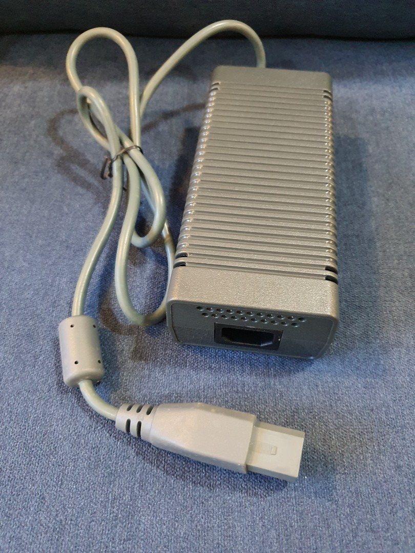 Xbox 360 Phat power brick (150W), Video Gaming, Gaming Accessories ...