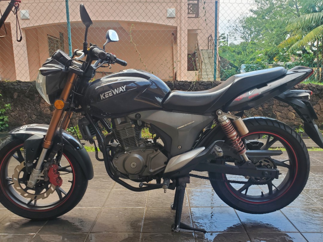 Benelli RKV 200 CAFE RACER KEEWAY SPAREPART Baca dulu description ...