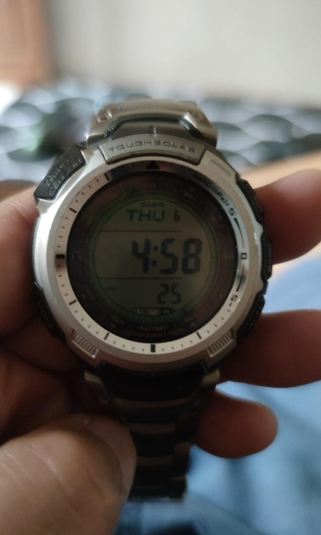 Casio Protrek titanium, Fesyen Pria, Jam Tangan di Carousell