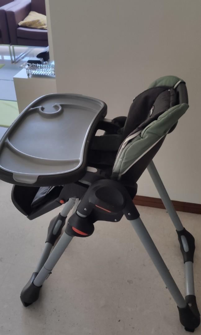 Chicco baby chair, Babies & Kids, Baby Nursery & Kids Furniture, Kids ...