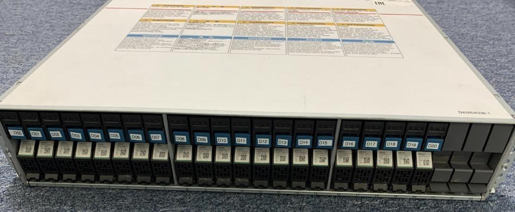 Hitachi Unified Storage VM storage system with 6TB (20x300Gb) RAID SAS ...