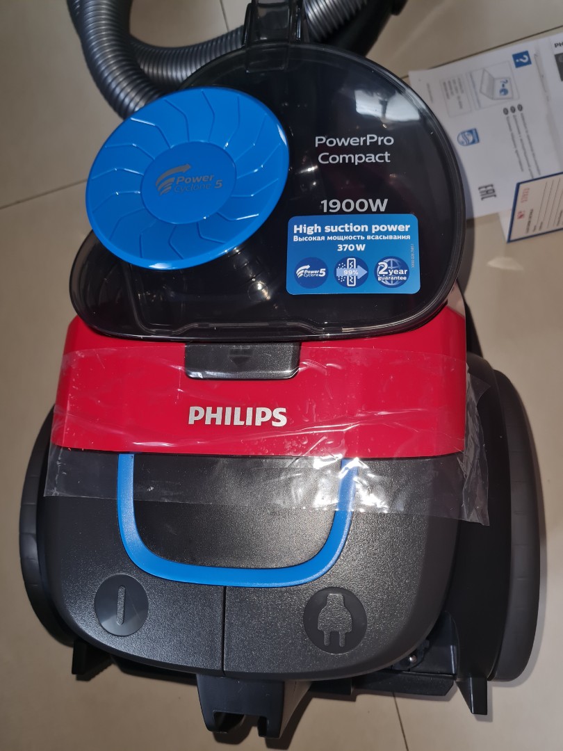 Philips Vacuum Cyclone 5, Furniture & Home Living, Cleaning & Homecare ...