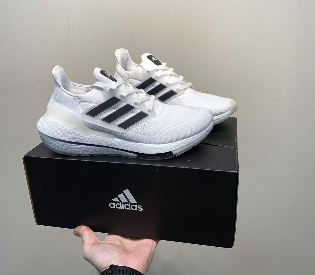 SEPATU ADIDAS ULTRABOOST 21 ORIGINAL, Fesyen Pria, Sepatu , Sneakers di ...