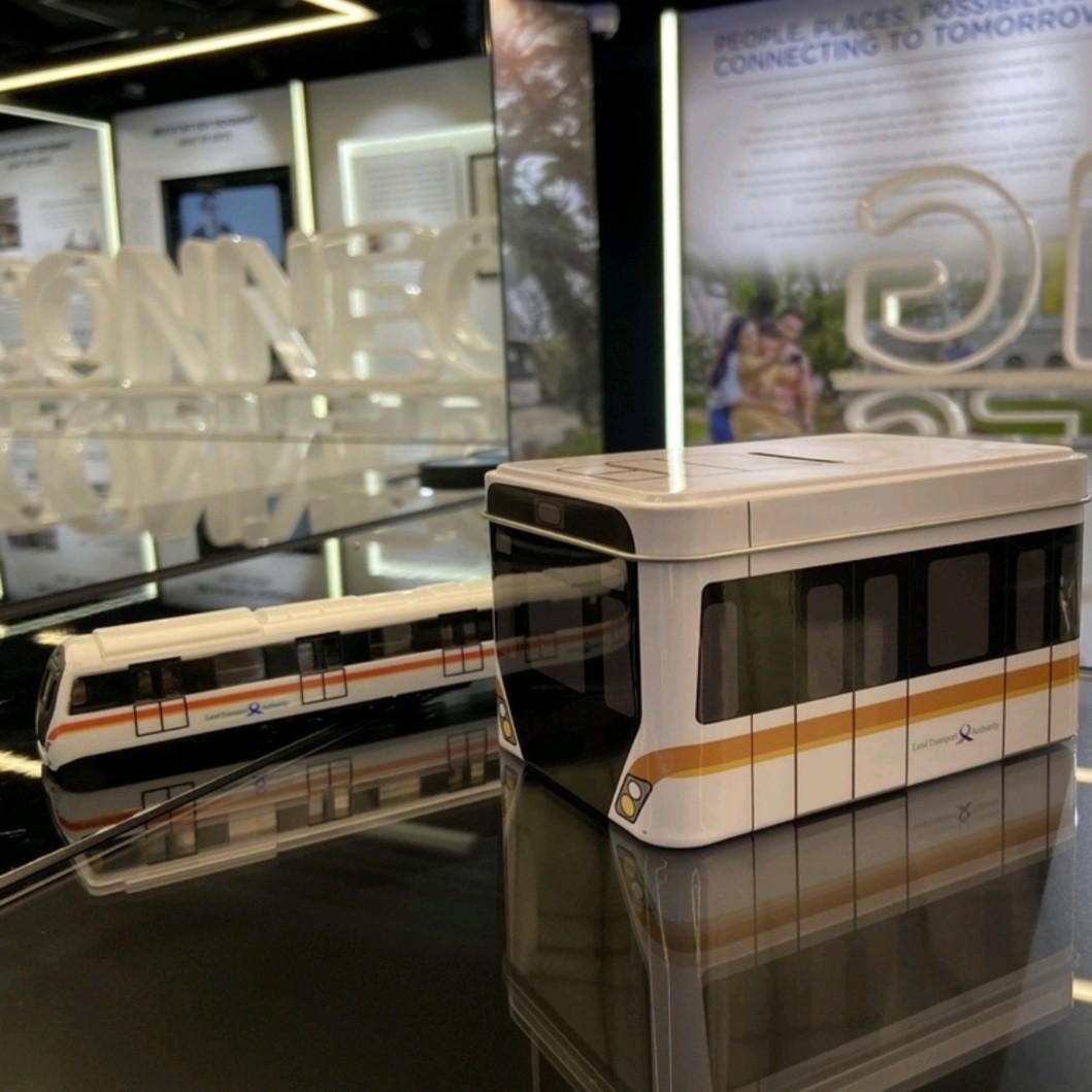 Cathay Everyday Movie Ticket Voucher / Knackstop TEL Train Coin Bank ...