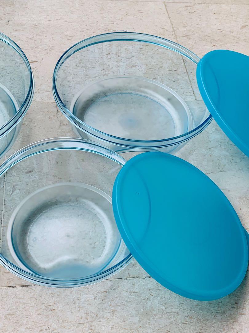 Tupperware blue round containers serving set, TV & Home Appliances ...