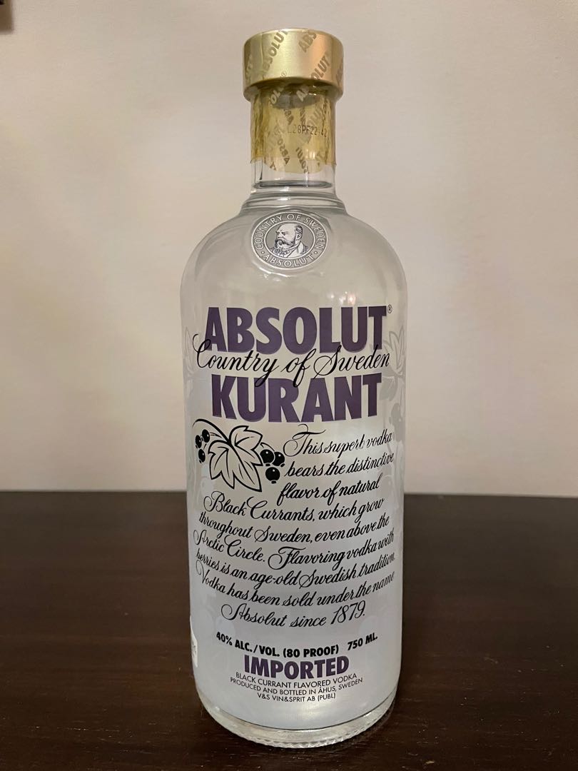 Absolut Vodka Kurant 1L, Food & Drinks, Beverages on Carousell