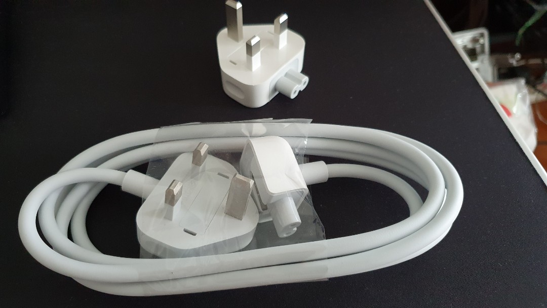 Apple power connectors, Computers & Tech, Parts & Accessories, Cables ...
